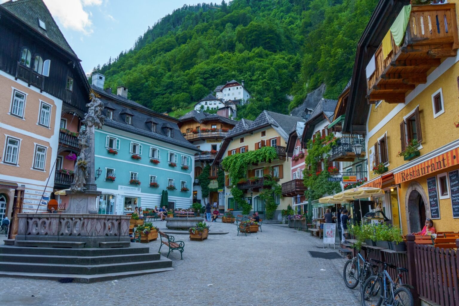 Hallstatt – The Most Beautiful Village in Austria – tours.joyplus.at